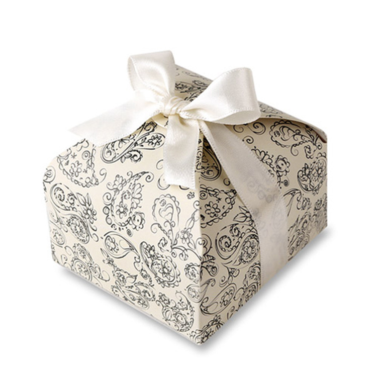 Exquisite Vintage Folding Carton