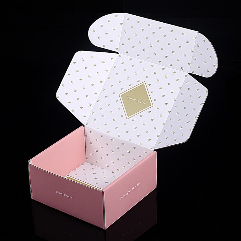 Extra Large Color Mailer Box