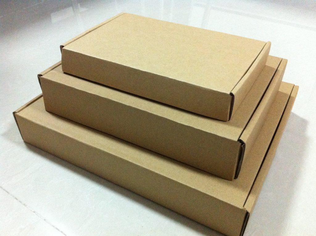 Moderate Packaging Customized Mailer Box